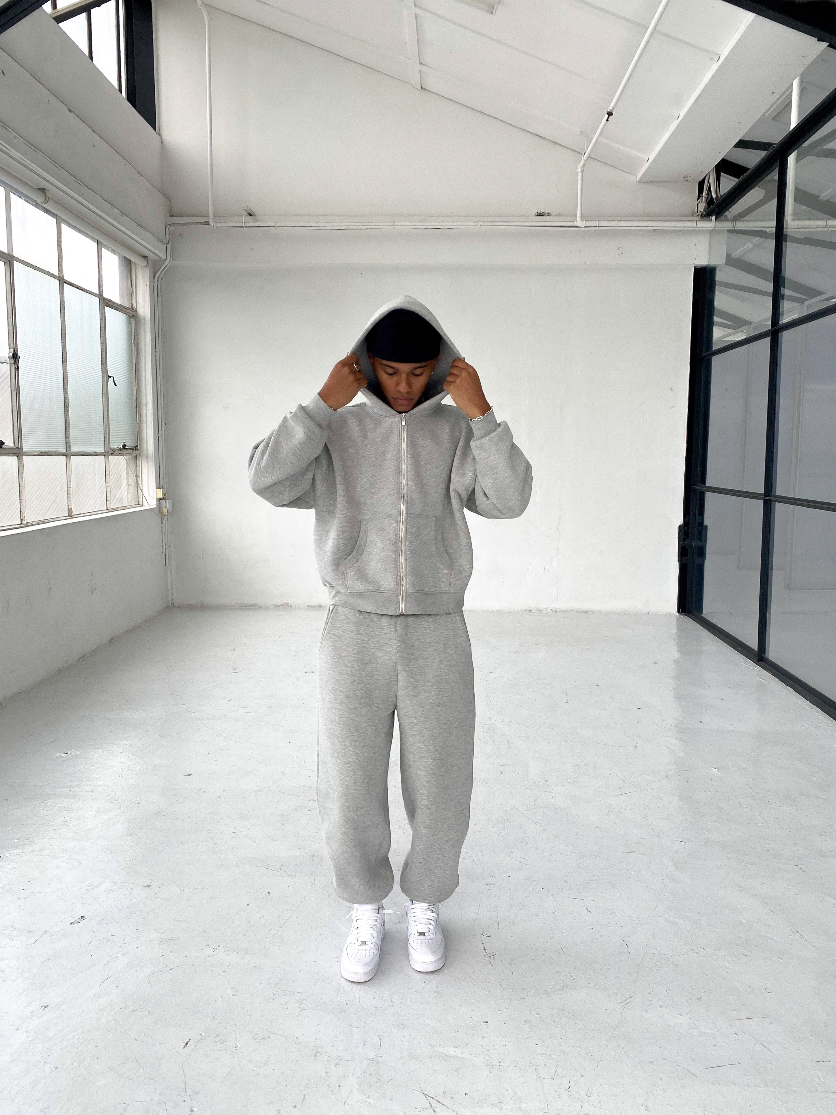 COZY ZIP UP - GREY – Sweatscollective